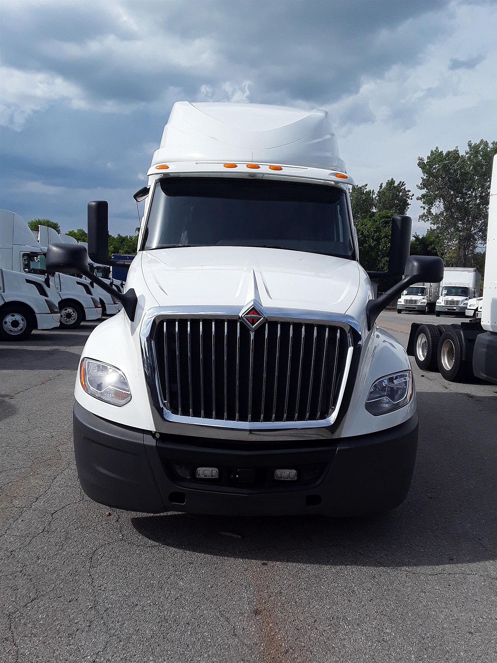 2020 International LT625 For Sale | 73" Sleeper | #242081