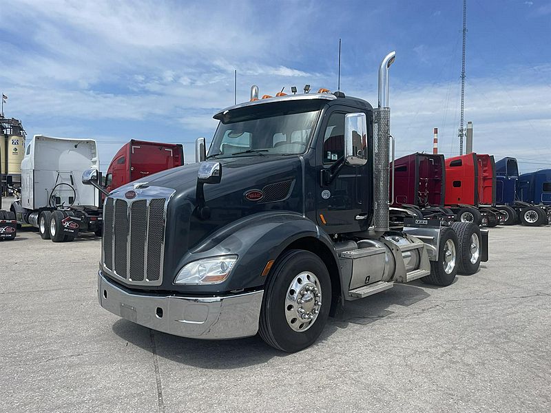 2017 Peterbilt 579 For Sale | #8679449