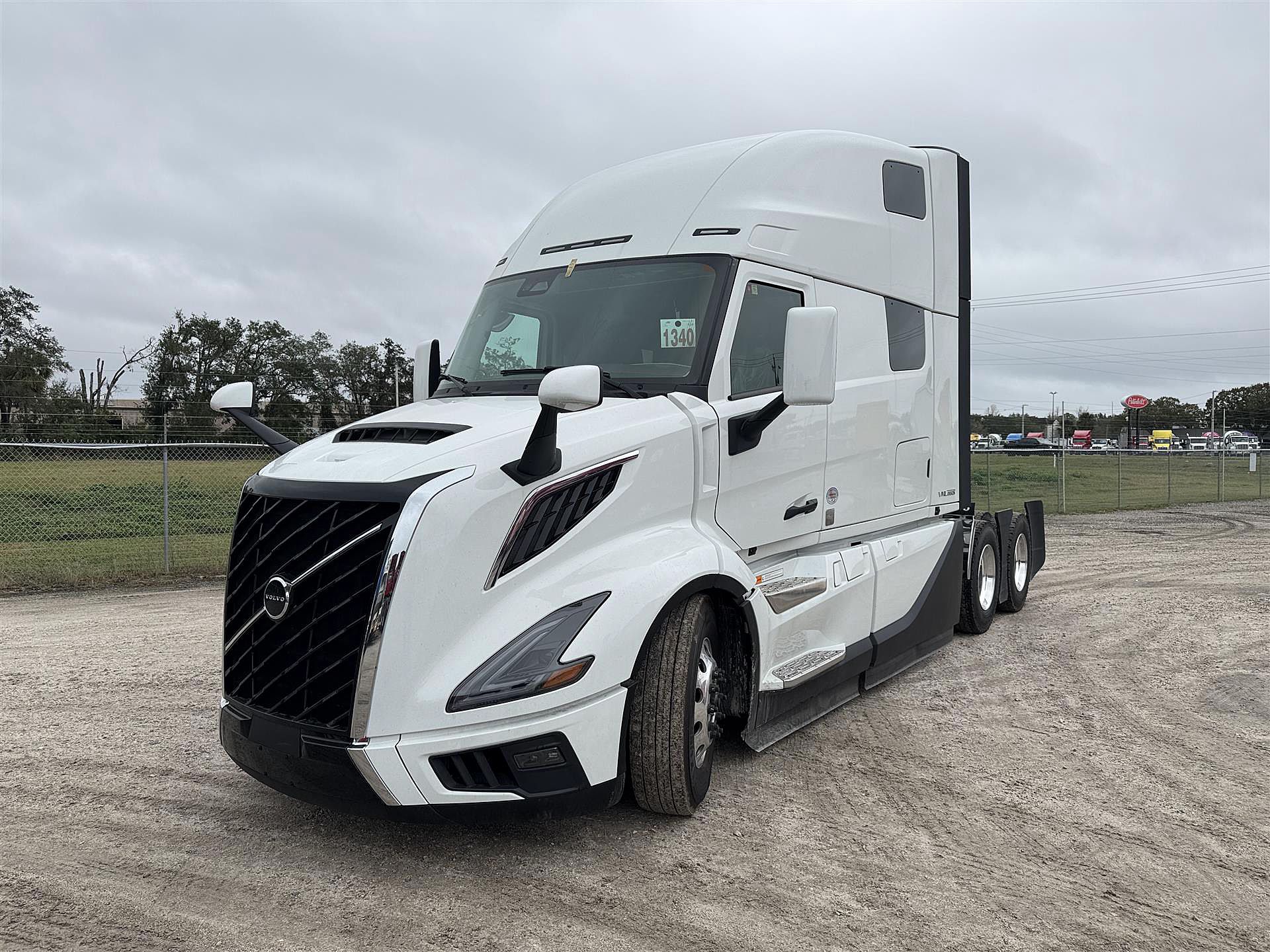 2025 Volvo VNL 860 For Sale | Sleeper Truck | #03VN664254