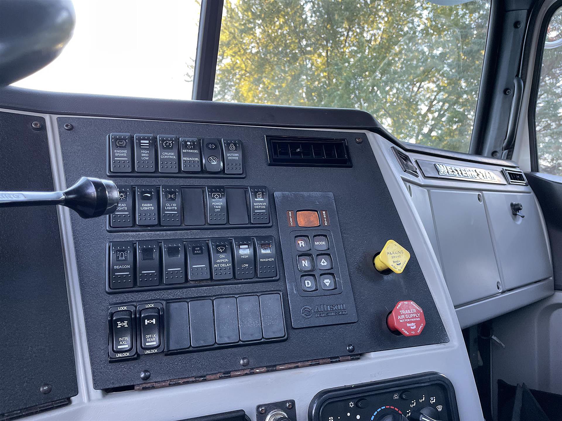 2015 Western Star 4700SB For Sale | Cab & Chassis | #628724