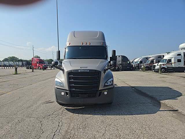 2023 Freightliner Cascadia For Sale | 72" Sleeper | #54199
