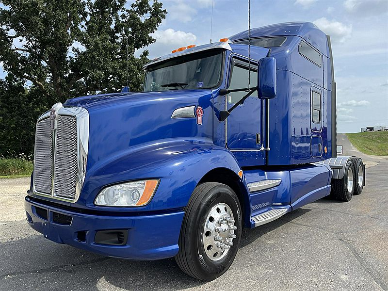 2016 Kenworth T660 For Sale | 86" Sleeper | #R46781
