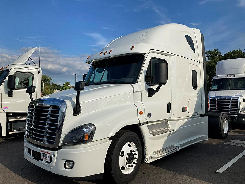 2020 Freightliner CASCADIA 125 (For Sale) | Day Cab | #274203
