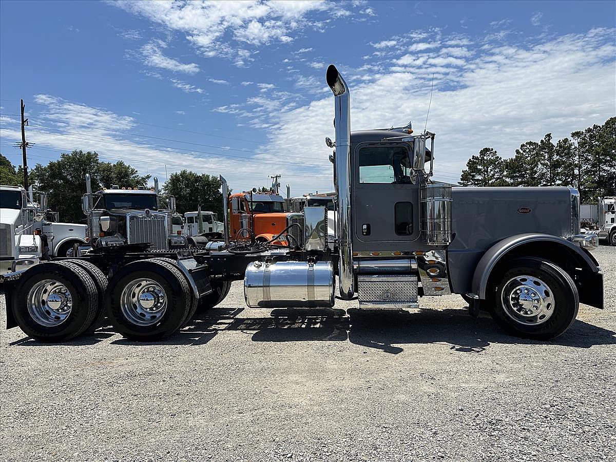 2016 Peterbilt 389 (For Sale) | Day Cab | #444158