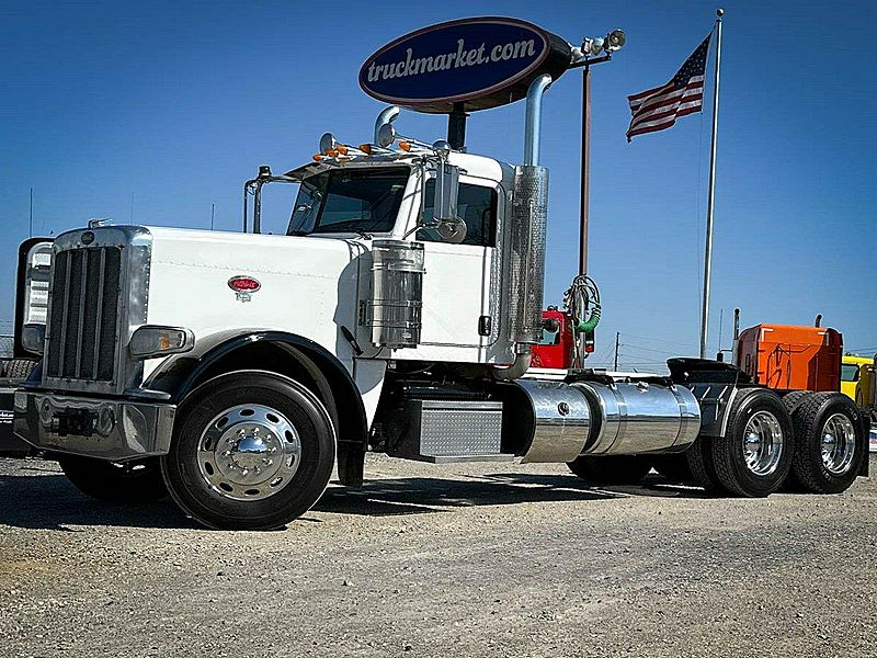 2012 Peterbilt 388 (For Sale) | Day Cab | #161821