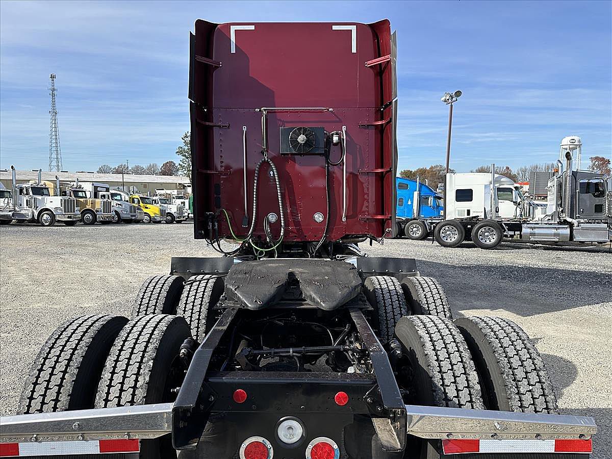2020 Freightliner Coronado (For Sale) | Sleeper Truck | #MJ0806