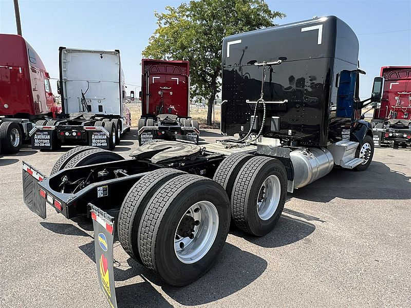 2019 Peterbilt 579 For Sale | 72" Sleeper | #8580