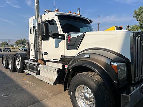 2020 Kenworth W990 For Sale | 40" Sleeper | #0578915