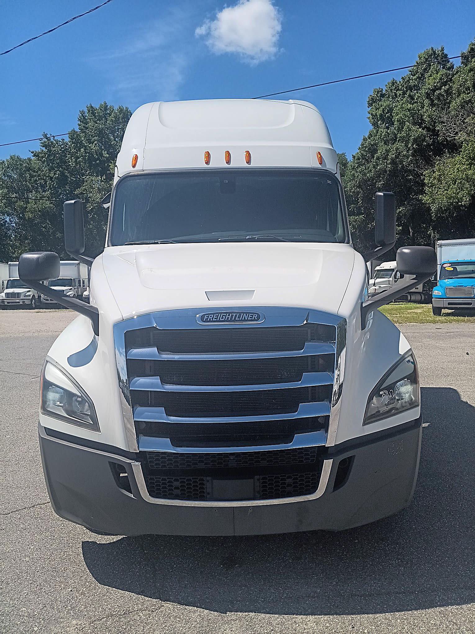 2020 Freightliner NEW CASCADIA PX12664 For Sale | 72" Sleeper | #242154