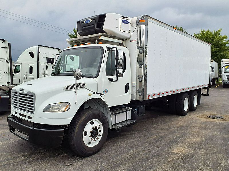 2018 Freightliner M2 106 For Sale | 24' Box | #685374