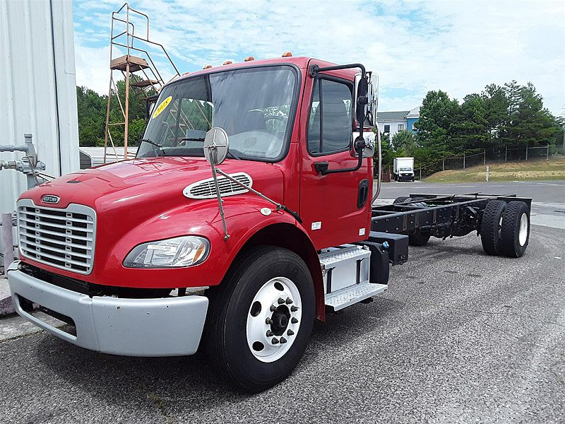 2018 Freightliner M2 106 For Sale | Day Cab | #753205