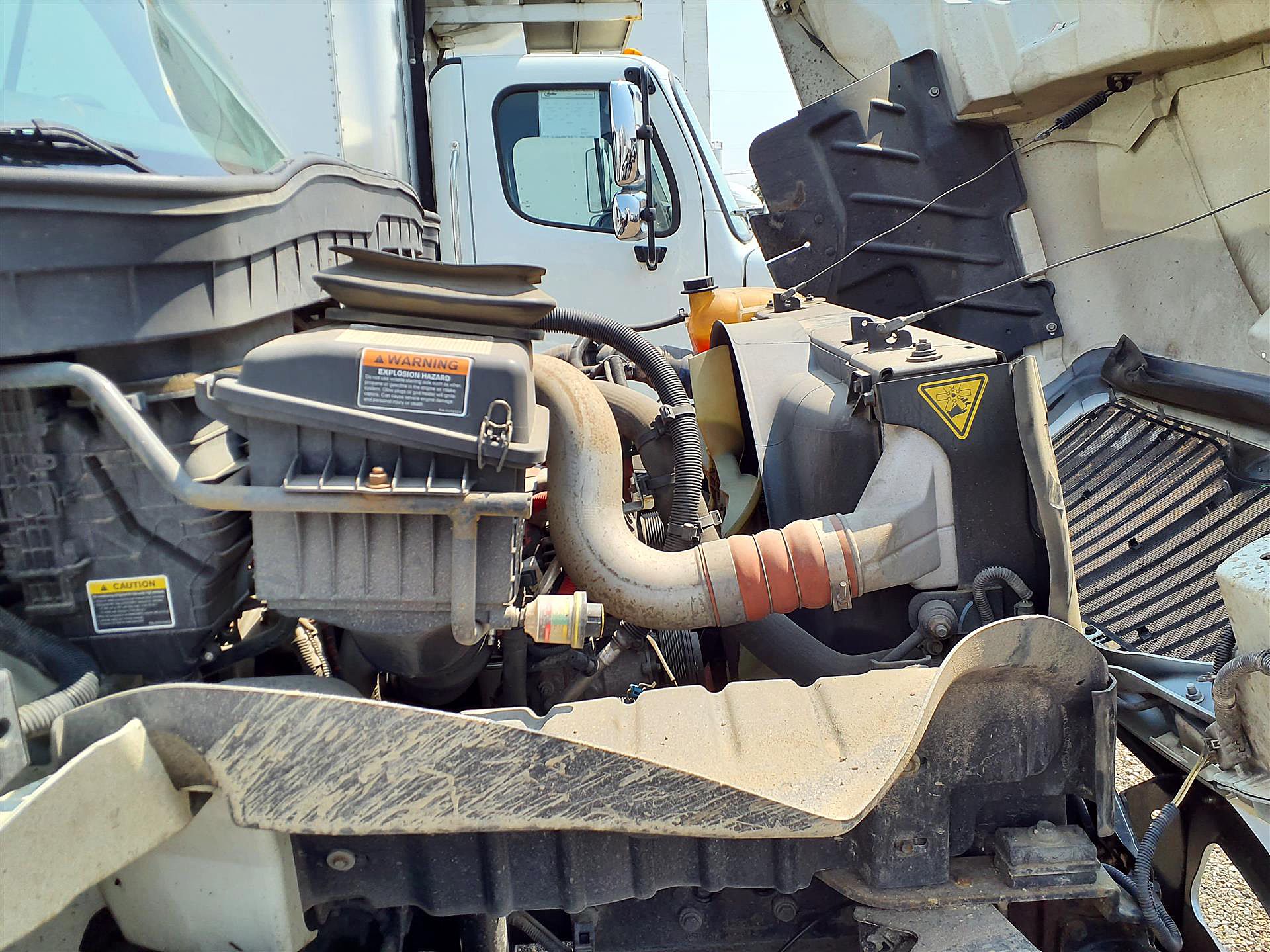 2019 International MV607 For Sale | 26' Box | # 8129