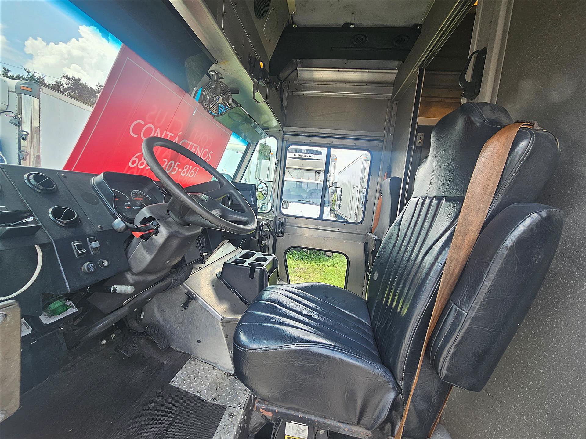 2017 Freightliner MT55 For Sale | Day Cab | #682347