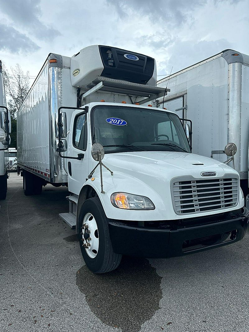 2017 Freightliner M2 106 For Sale | 26' Box | #664100