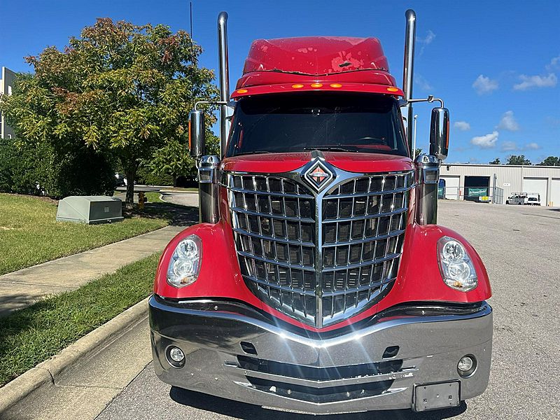 2016 International LoneStar For Sale | 72" Sleeper | # 179100