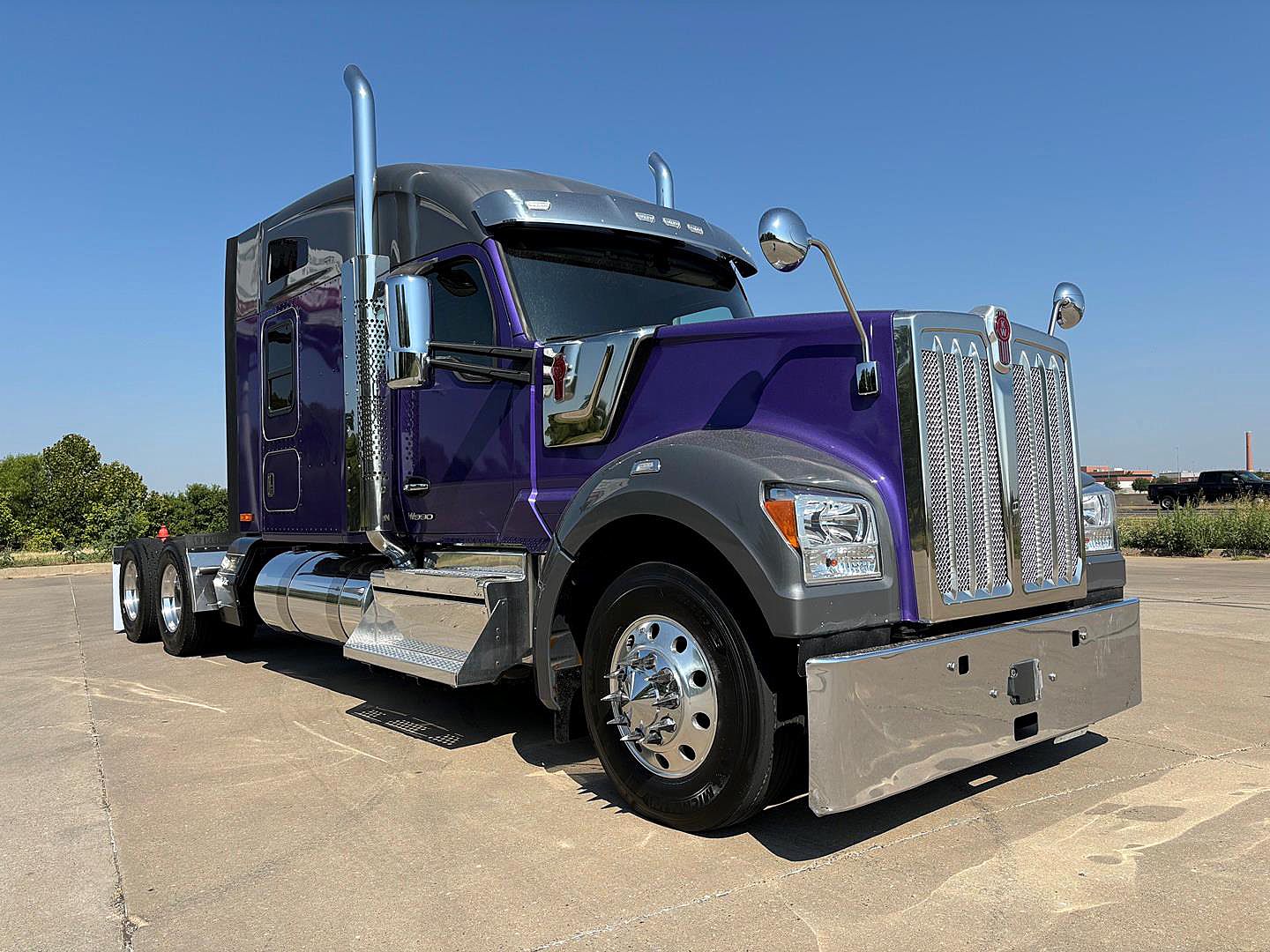 2023 Kenworth W990 For Sale | 76" Sleeper | #0579699