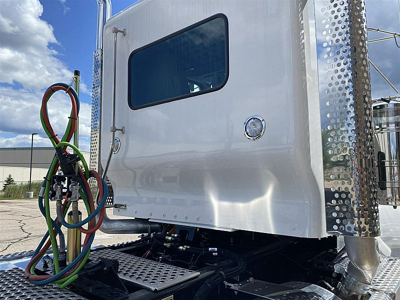 2025 Kenworth W9 Series For Sale | Day Cab | #SR127999