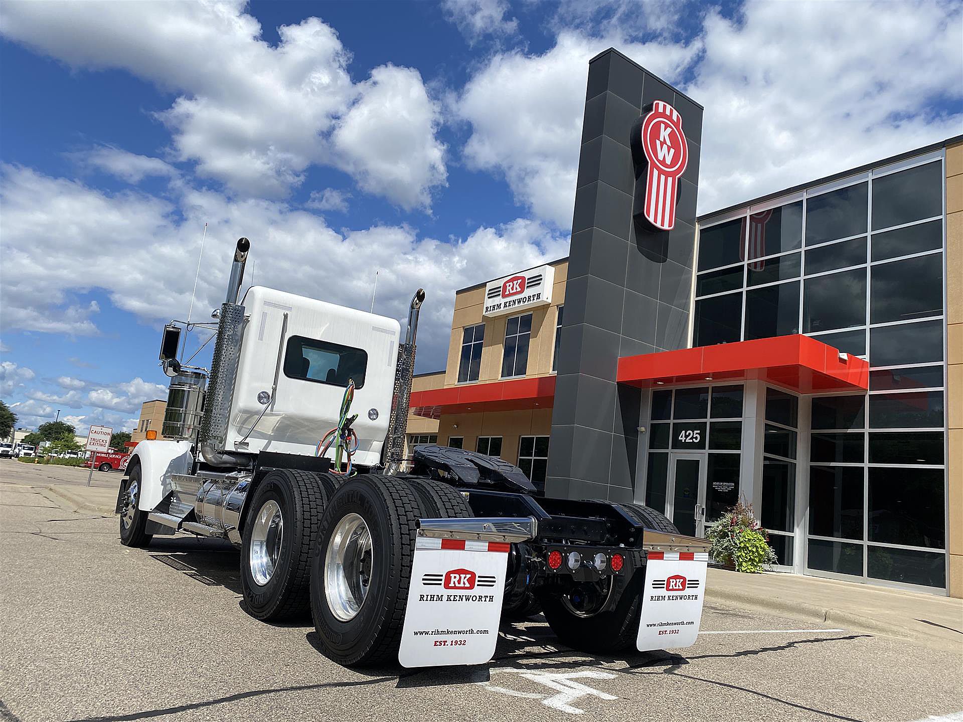 2025 Kenworth W9 Series For Sale | Day Cab | #SR127999