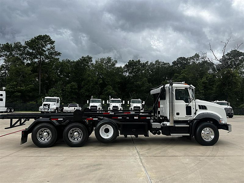 2018 Mack GRANITE GU813 For Sale | Roll-Off | # CJM003491