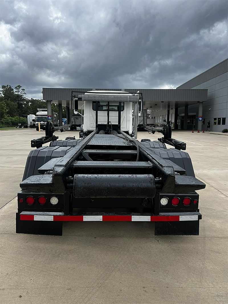 2018 Mack GRANITE GU813 For Sale | Roll-Off | # CJM003487