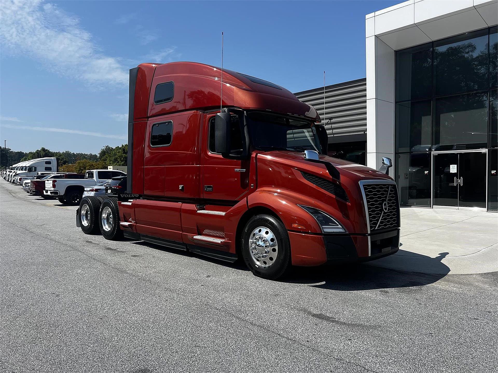 2022 Volvo VNL 860 For Sale | Raised Roof Sleeper Sleeper | #1217921