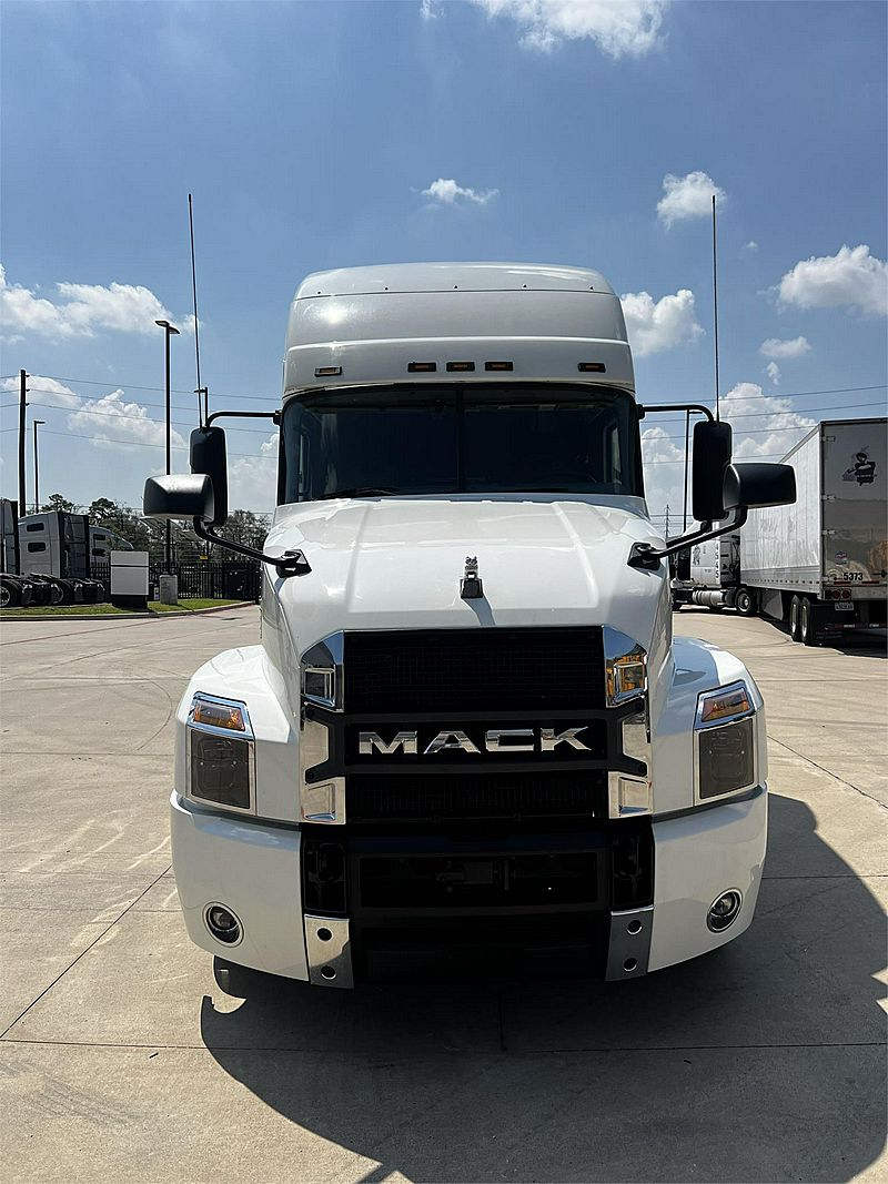 2020 Mack ANTHEM 64T For Sale | 70" Sleeper | #1218420