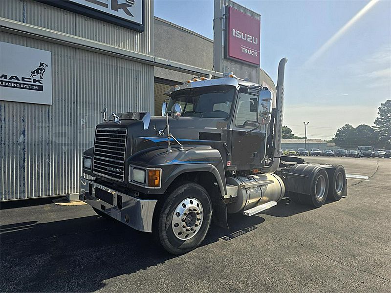 2010 Mack PINNACLE CHU613 For Sale | Day Cab | # ATK001194