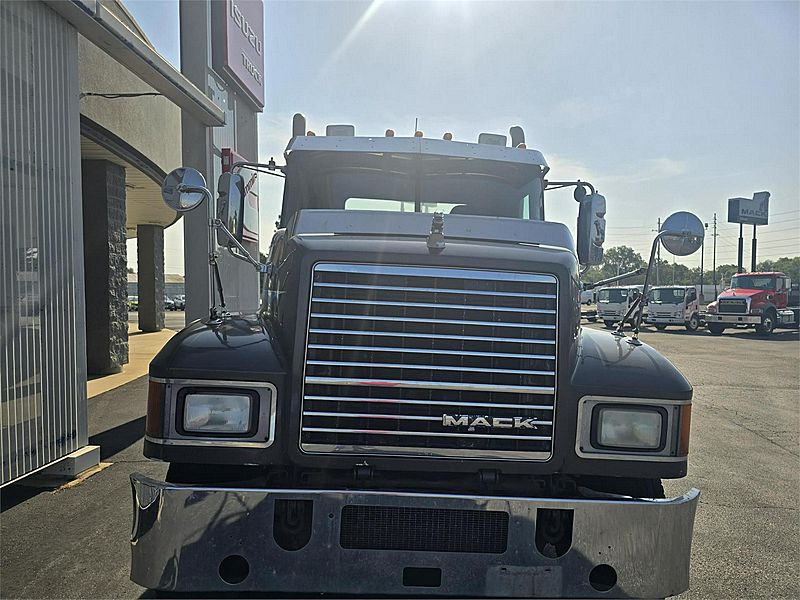 2010 Mack PINNACLE CHU613 For Sale | Day Cab | # ATK001194