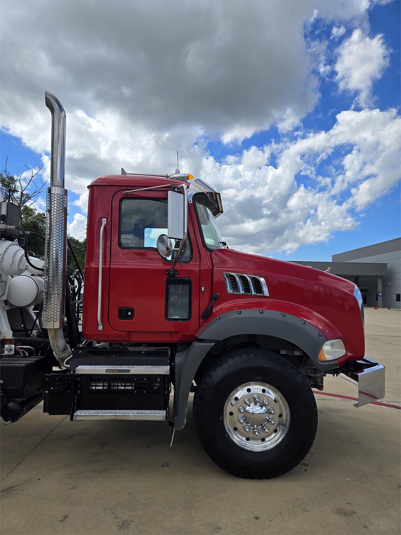 2019 Mack GRANITE 64BR For Sale | Asphalt Truck | # 216076 GR023095