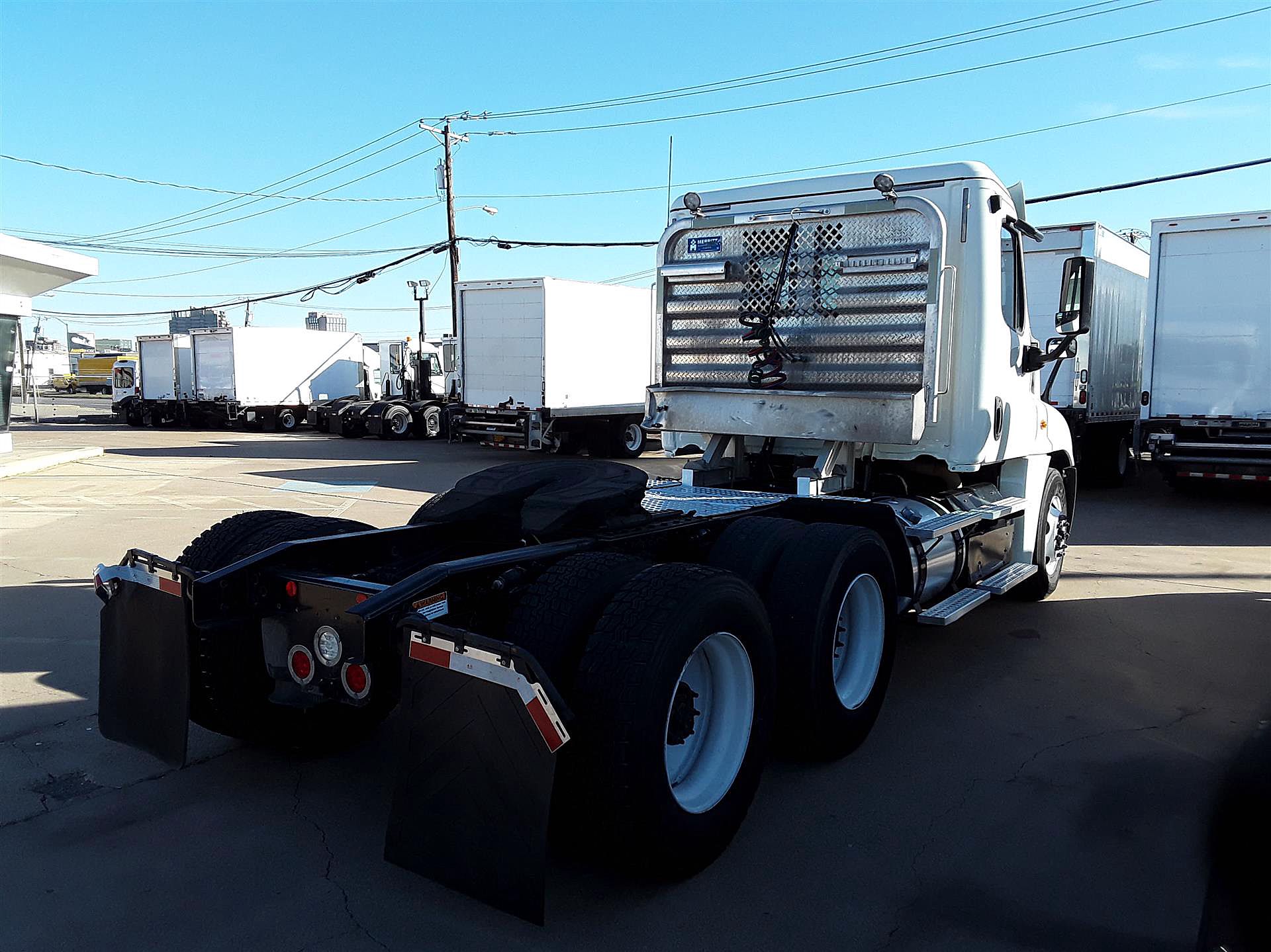 2018 Freightliner CASCADIA 125 For Sale | Day Cab | #767774