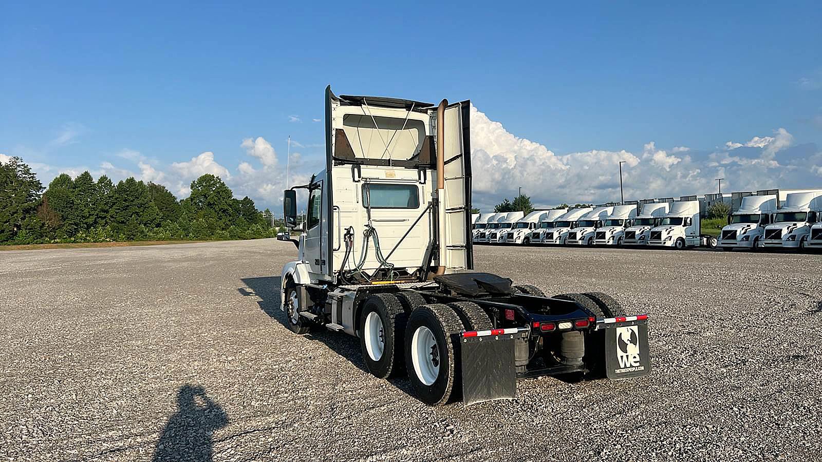 2016 Volvo VNL For Sale | Day Cab | #351637
