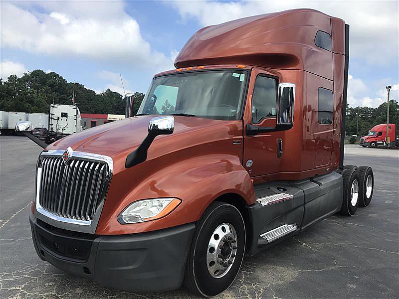 2019 International LT For Sale | 73" Sleeper | # 868654