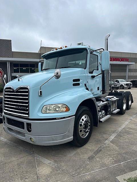 2015 Mack Pinnacle CXU613 For Sale | Day Cab | # 01MU046750
