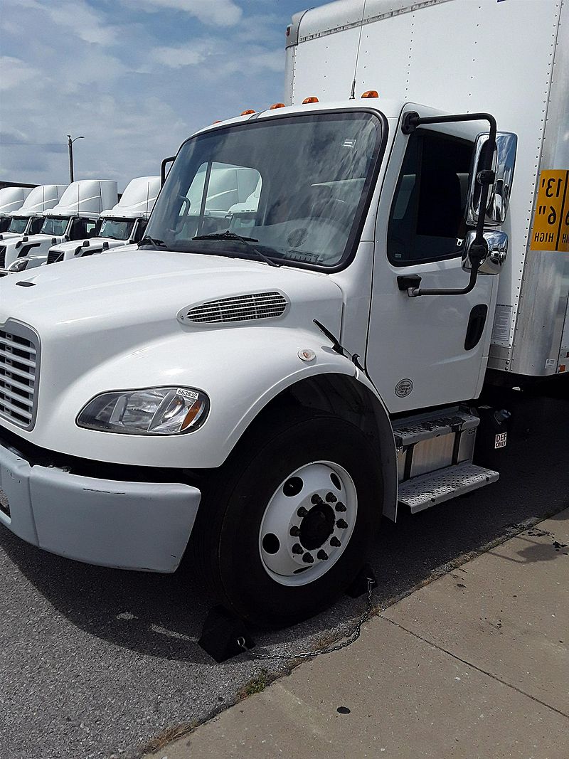 2017 Freightliner M2 106 For Sale | Day Cab | #663832