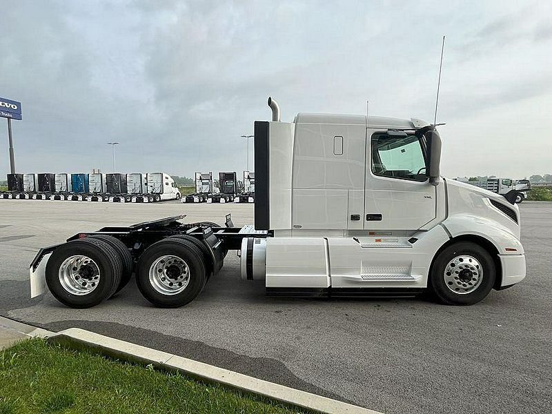 2024 Volvo VNL 400 For Sale | Sleeper Truck | #GM46118