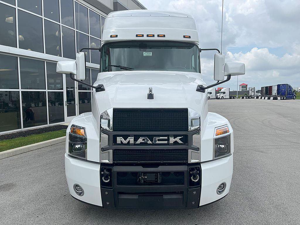 2023 Mack MACK ANTHEM SLEEPER For Sale | Sleeper Truck | #GT36898