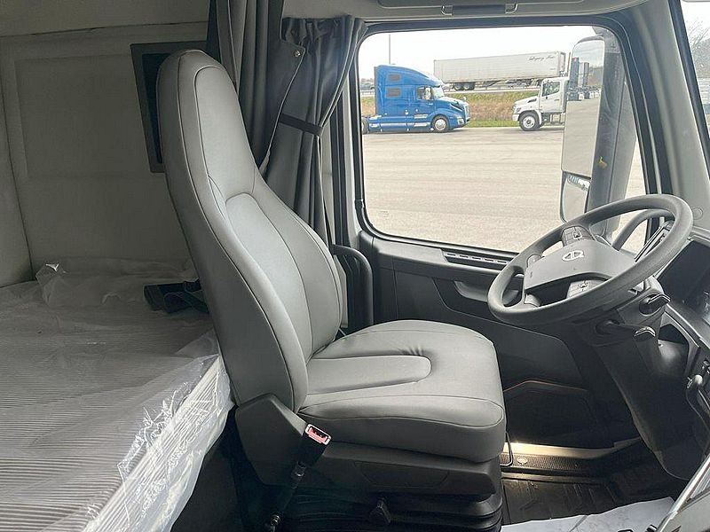 2025 Volvo VNL 400 For Sale | Sleeper Truck | #VP25029