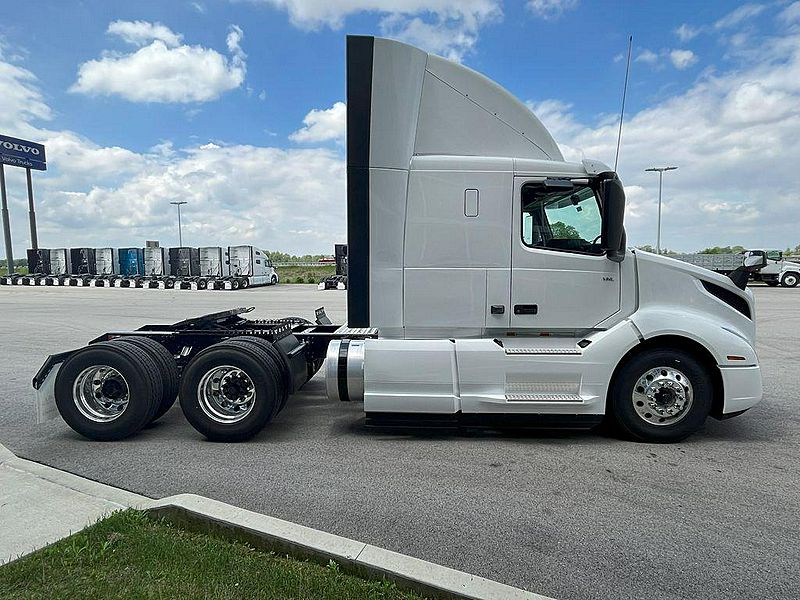 2025 Volvo VNL 400 For Sale | Sleeper Truck | #VP25085