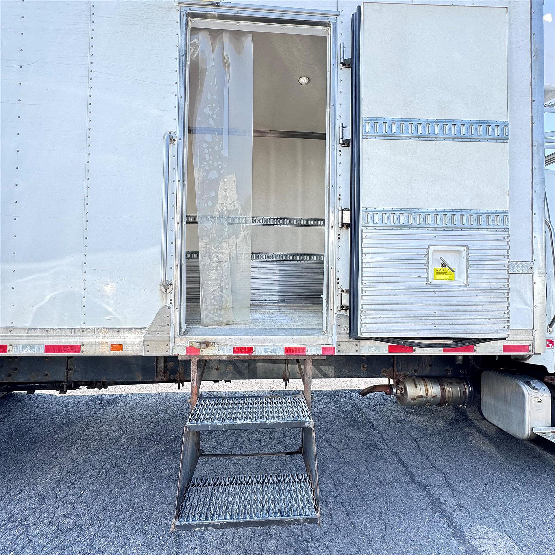 2019 Freightliner M2 106 For Sale | Day Cab | #815127