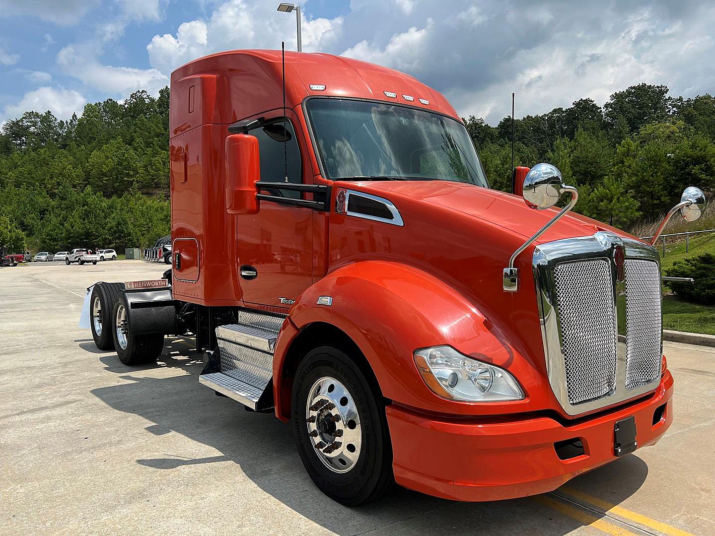2020 Kenworth T680 For Sale | 52" Sleeper | #0581824