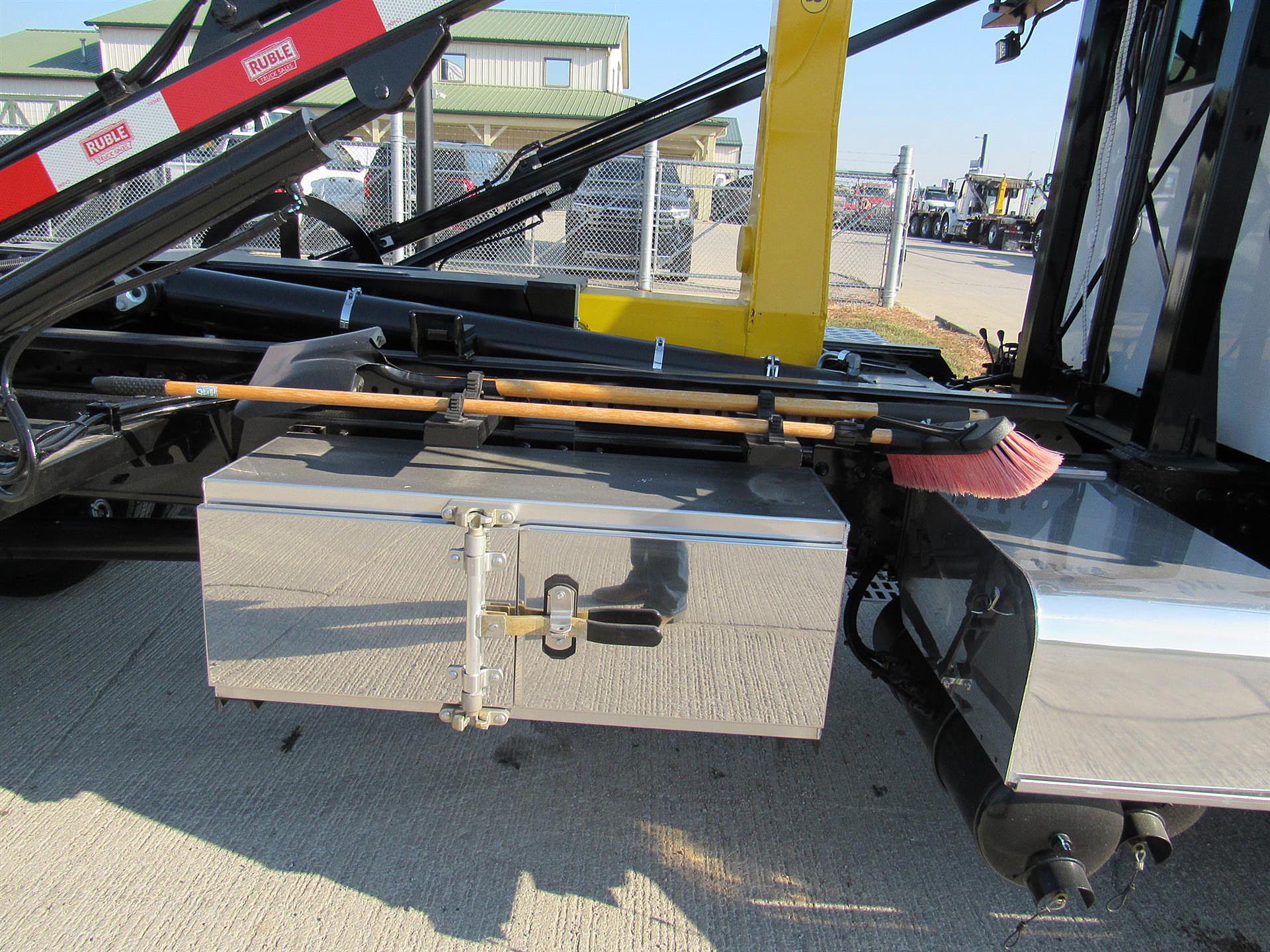 2025 Peterbilt 536 For Sale | Hook Lift | Non CDL | #SM744319