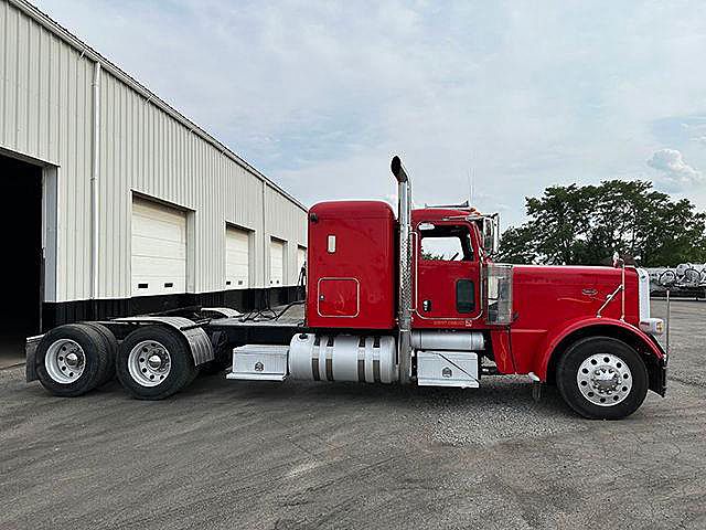 2017 Peterbilt 389 For Sale | Sleeper Truck | #449505