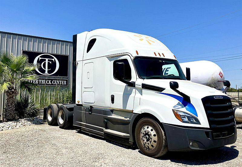 2020 Freightliner Cascadia 126 For Sale | 72" Sleeper | #CSA3315