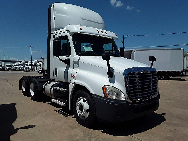 2018 Freightliner CASCADIA 125 For Sale | Day Cab | #683602