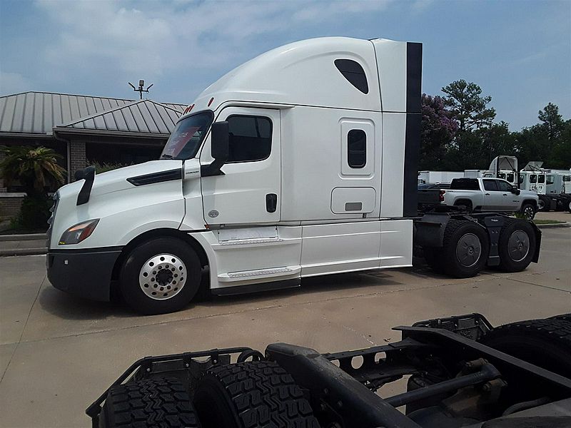 2019 Freightliner NEW CASCADIA PX12664 For Sale | 72" Sleeper | #836985