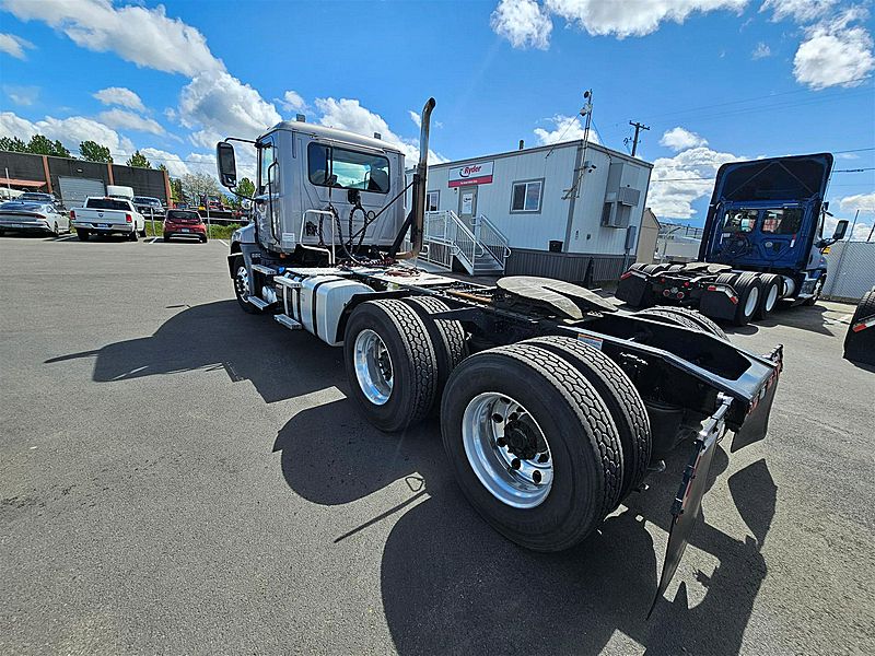 2017 Mack Pinnacle CXU600 For Sale | Day Cab | #677396
