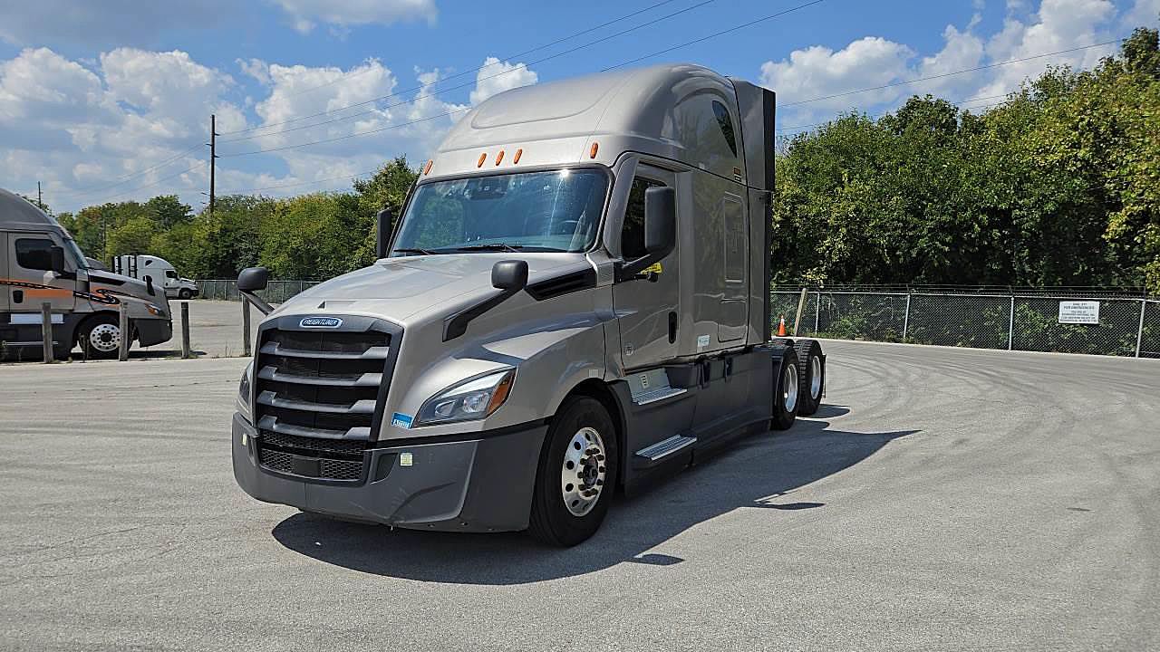 2023 Freightliner Cascadia For Sale | 72" Sleeper | #54355