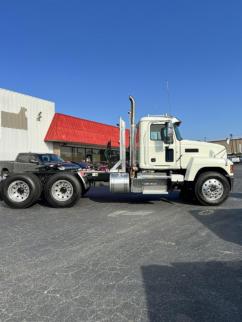 2020 Mack Pinnacle PI64T For Sale | Day Cab | #13MU004897