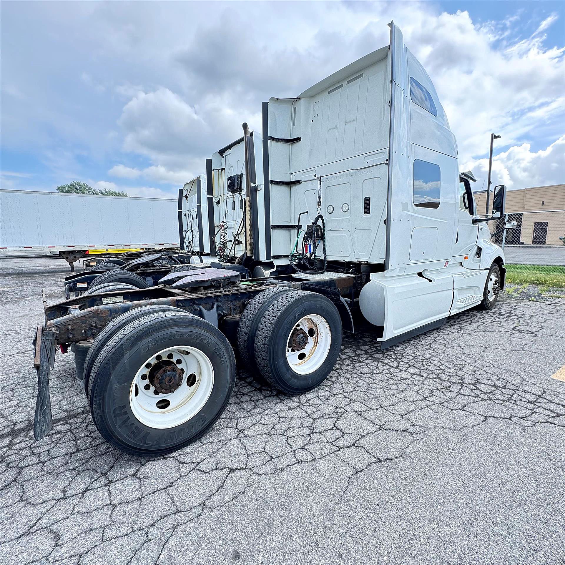 2019 International LT625 For Sale | 73" Sleeper | # 252737