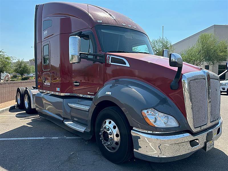 2021 Kenworth T680 For Sale | 76" Sleeper | #266671
